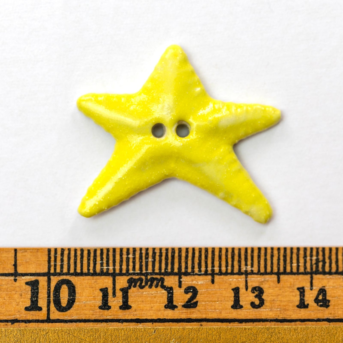 x50 Yellow Star Buttons – ButtonMad