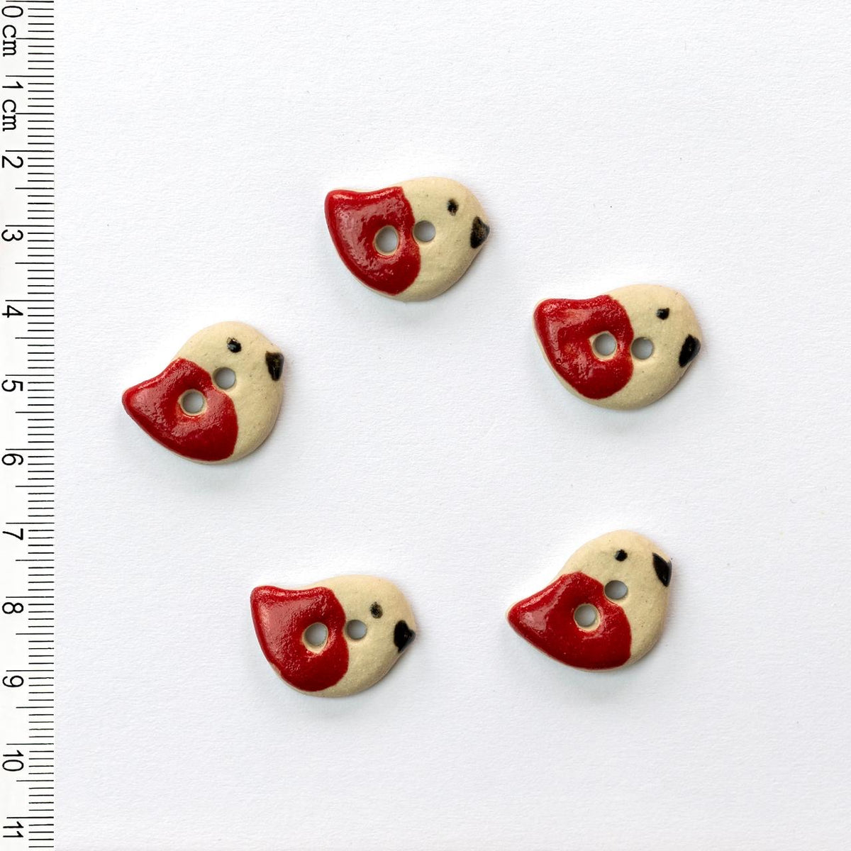 L545 Teeny Red Bird Buttons – ButtonMad